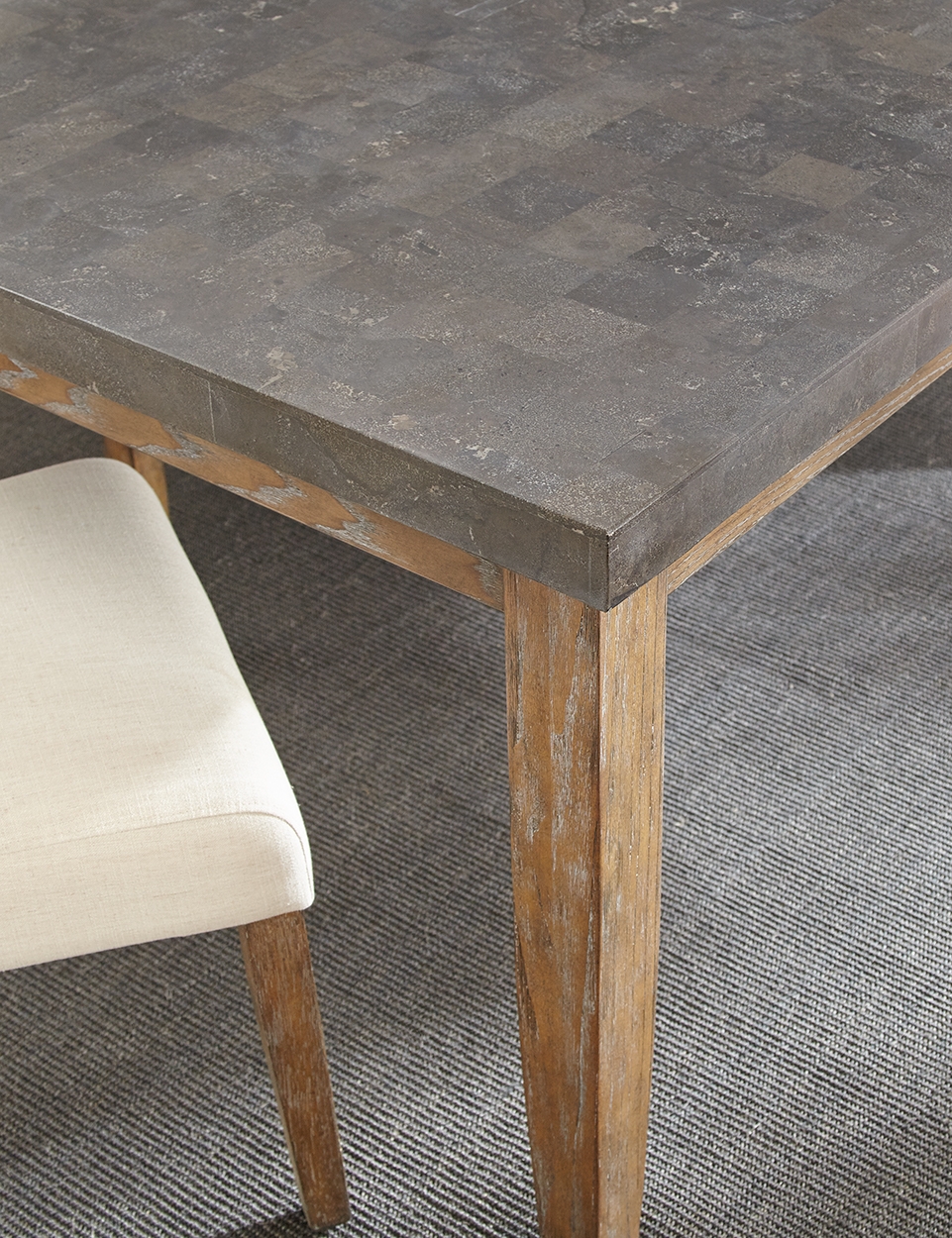 Nadia Dining Table | Inhabitr Furniture Rental | Inhabitr